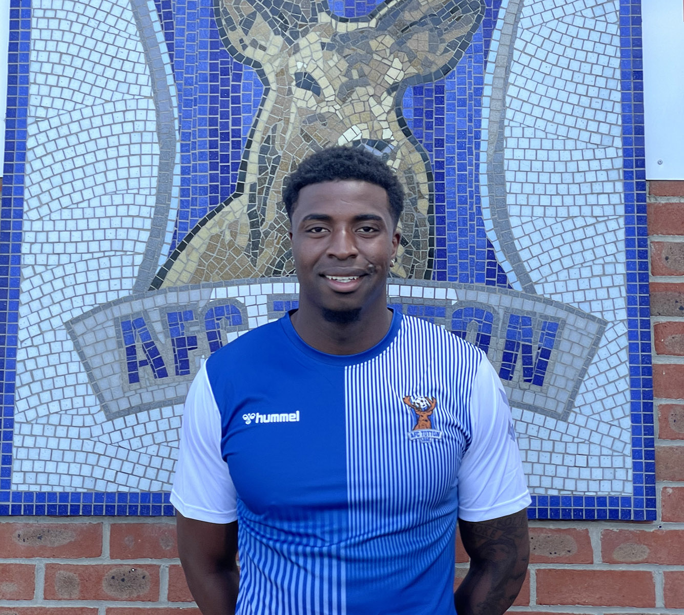 Ade Olumuyiwa | AFC Totton