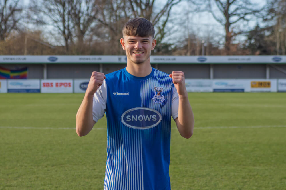 JAKE ADAMS SIGNS FOR AFC TOTTON | AFC Totton